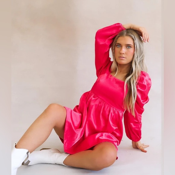 just kass | Dresses | London Dress | Poshmark